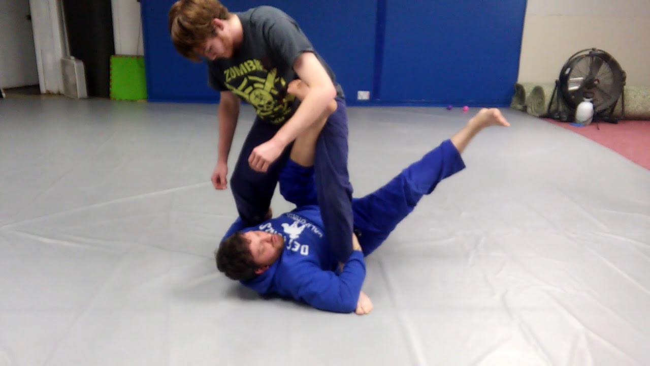 Single leg X entry into leg lock sequence - YouTube