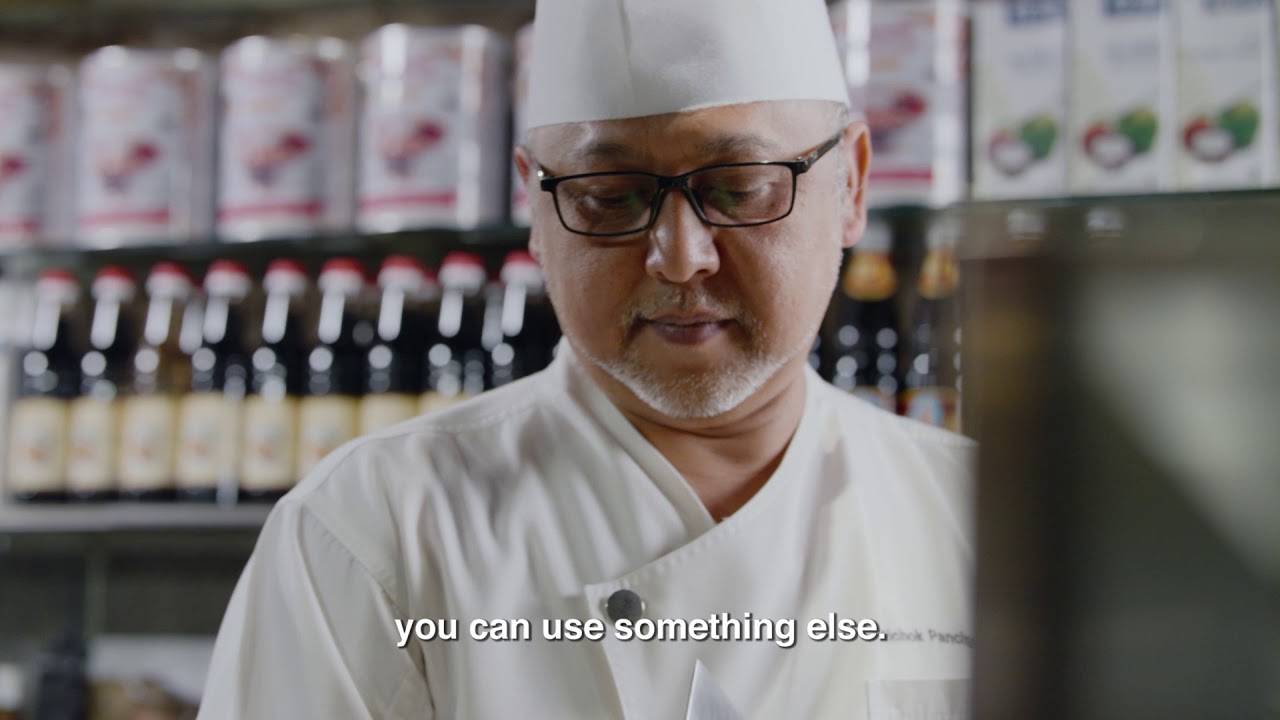 Grand Hyatt Singapore - mezza9 - Chefs' Stories - Chef Sittichok - YouTube