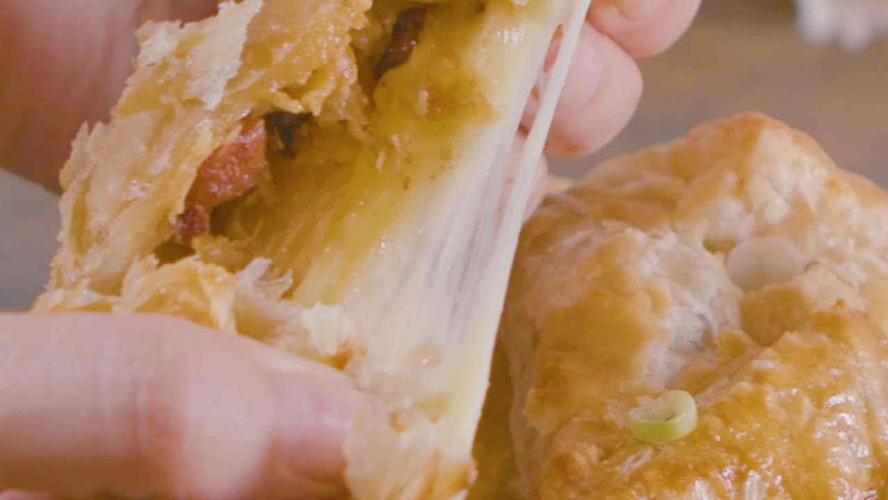 Bacon Jam & Cheese Pastry Parcels - YouTube