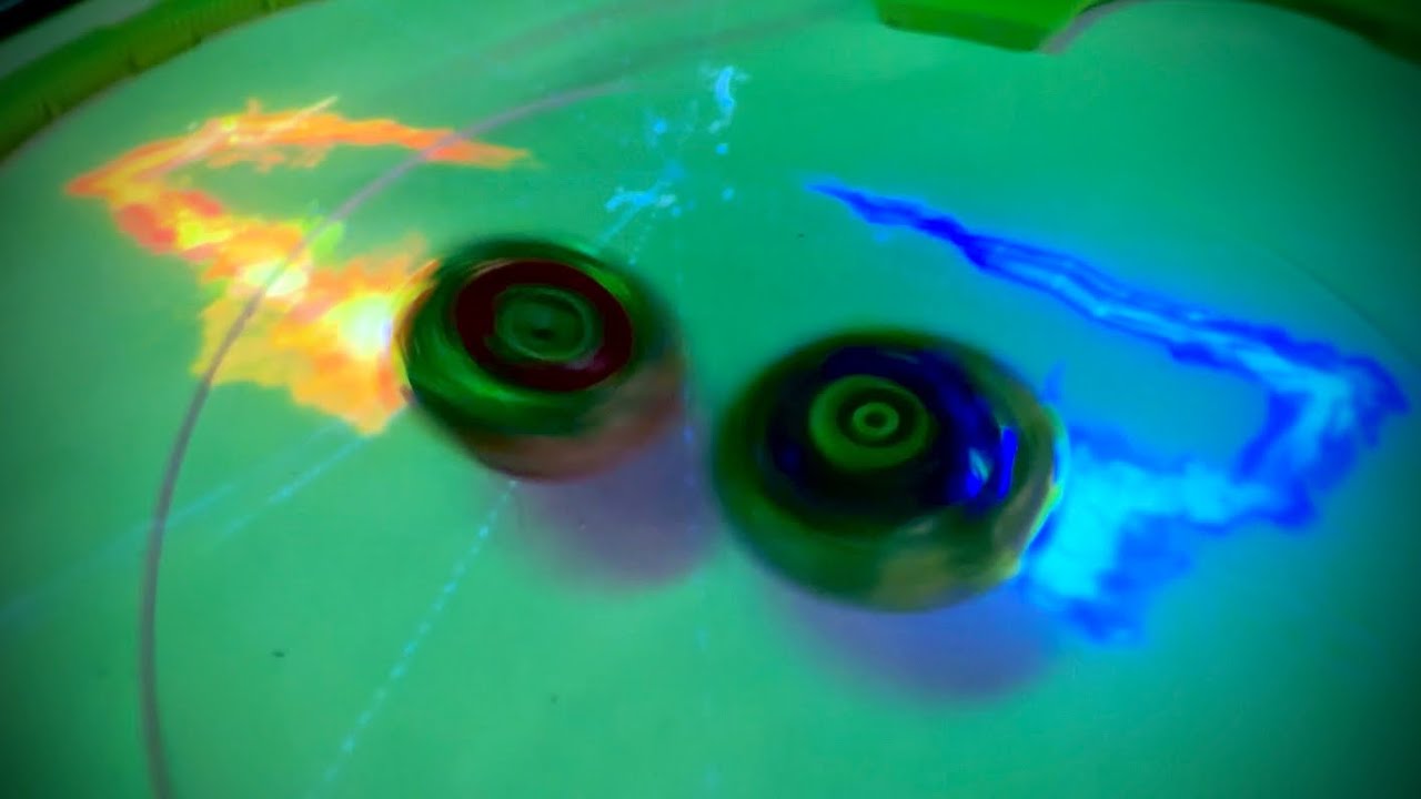 CLASH IN BEYBLADE XR STADIUM! | ATTACK RUBBER VS ONE-HIT KO Impact ...