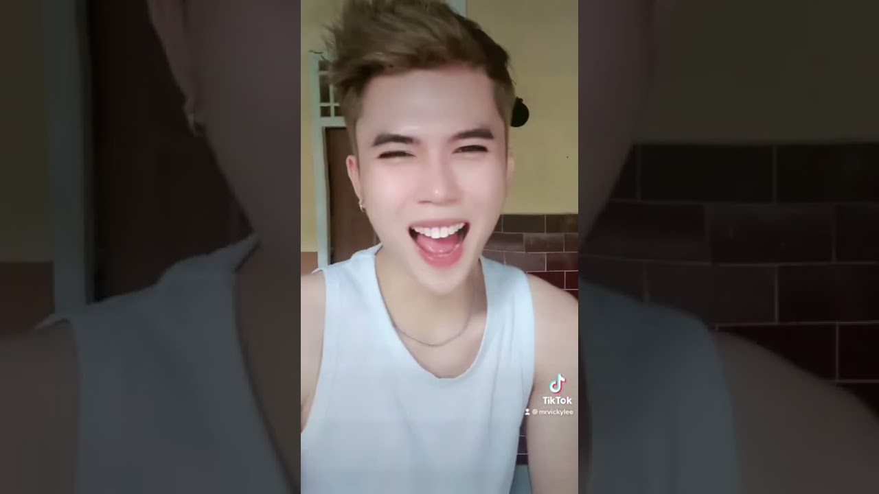 Udah ku makan nasi , udah pula ku makn ciki ciki - viral tiktok ( Mr vicky lee ) #runtah # ...