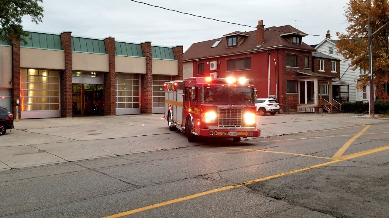 Toronto Fire NEW P426 Responding - YouTube
