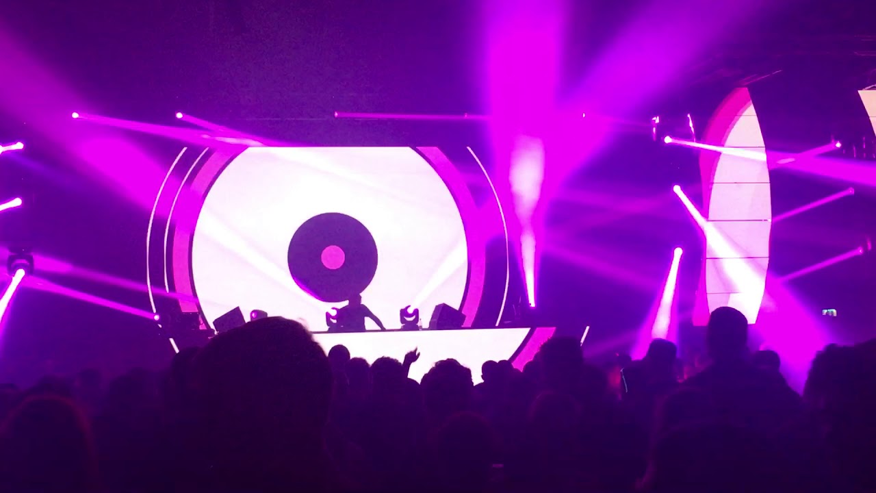 John Askew @ Rong victoria warehouse manchester - YouTube