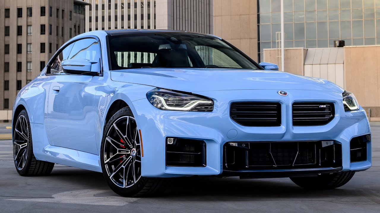 2023 BMW M2 (453 HP) 3.0-liter BMW TwinPower Turbo inline 6-cylinder ...