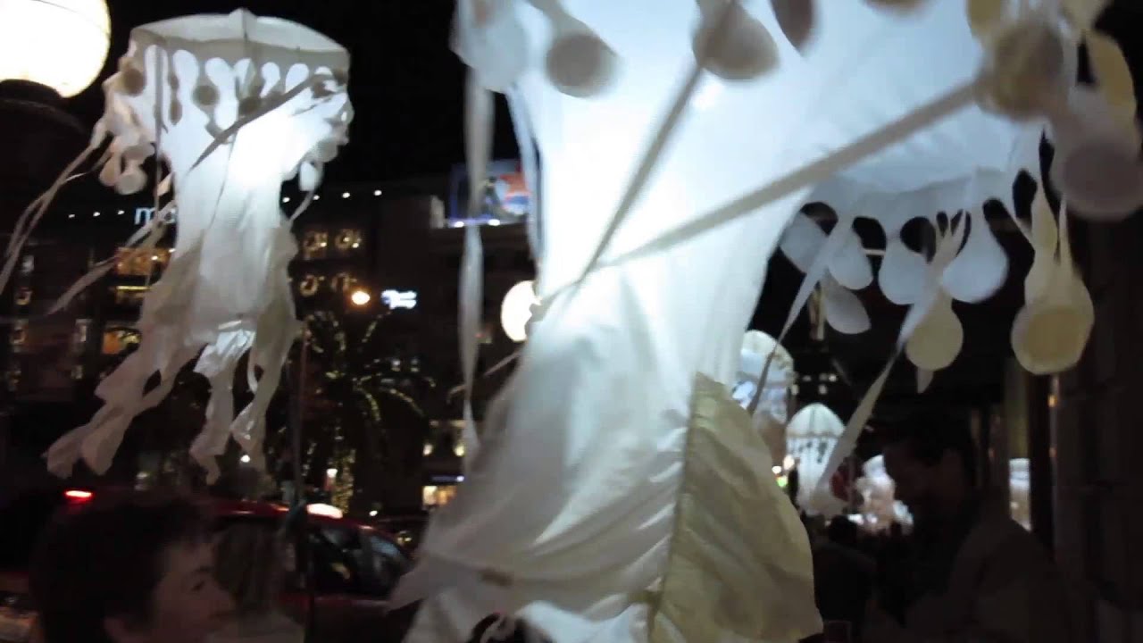 Billion Jelly Flash Bloom - Union Square, San Francisco - YouTube