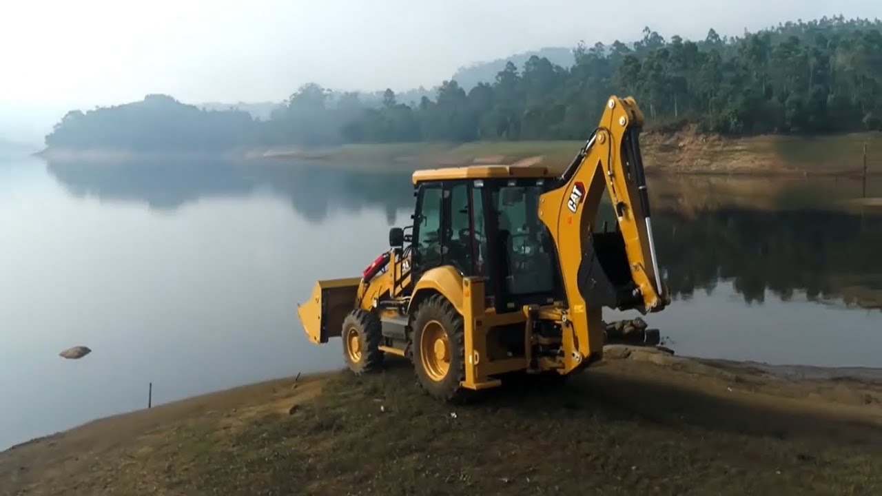 Comfort and safety of Cat® 424 Backhoe Loader - YouTube