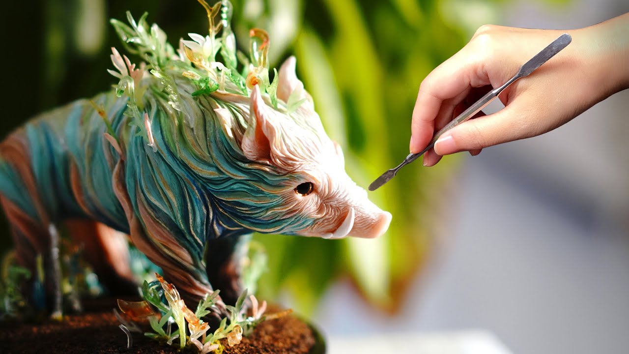Sculpting a Fortune-Bearing Pig🐷with Polymer Clay🌾 - YouTube