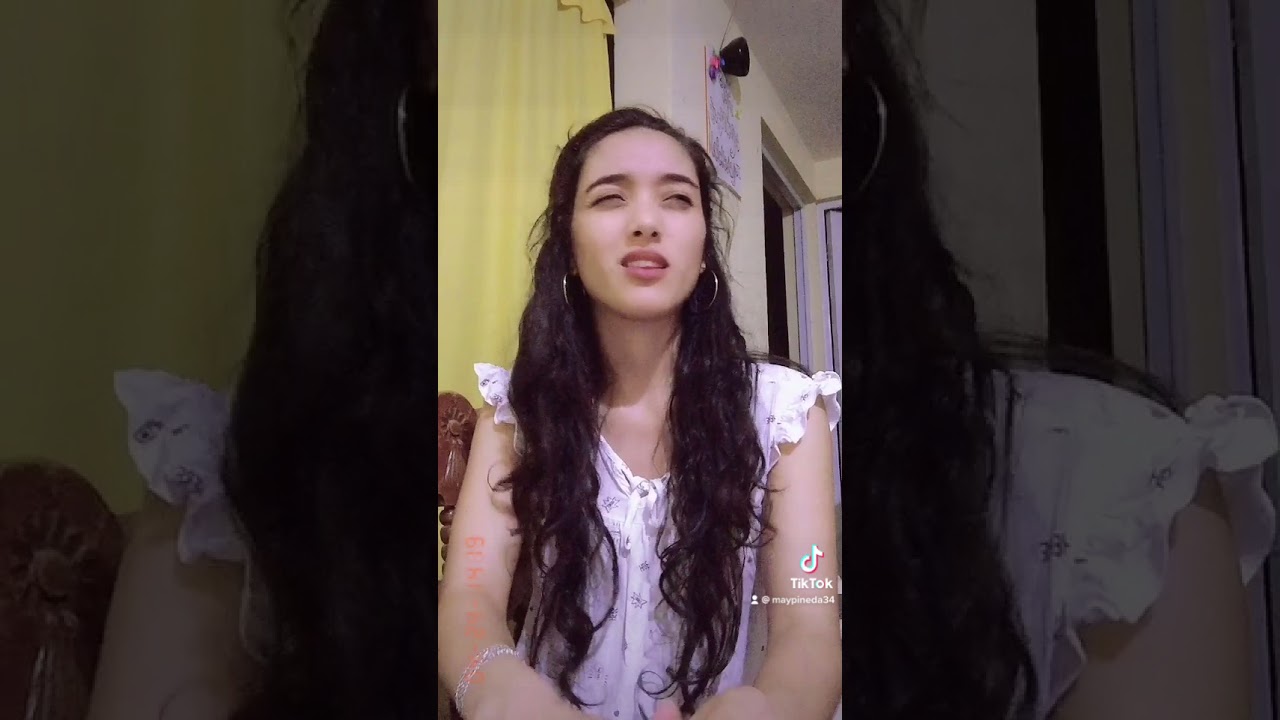 El dedotes - La familia peluche 🤣😂 - YouTube