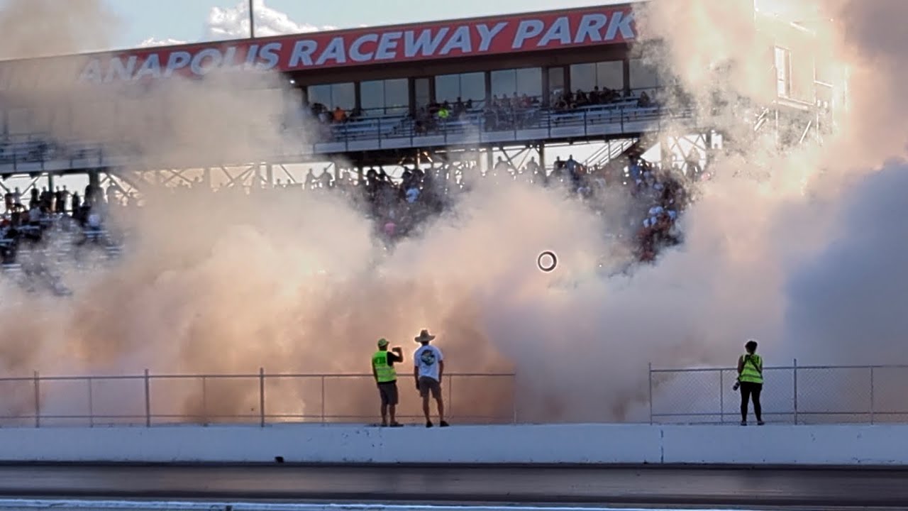 Matt Carriker Wins Burnout Rivals 2024 @CleetusM Cleetus & Cars 2024 ...