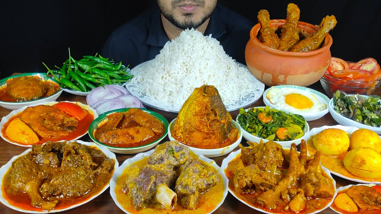 EATING HANDI CHICKEN, MUTTON KORMA, DUCK CURRY, DESHI CHICKEN,EGG KORMA ...