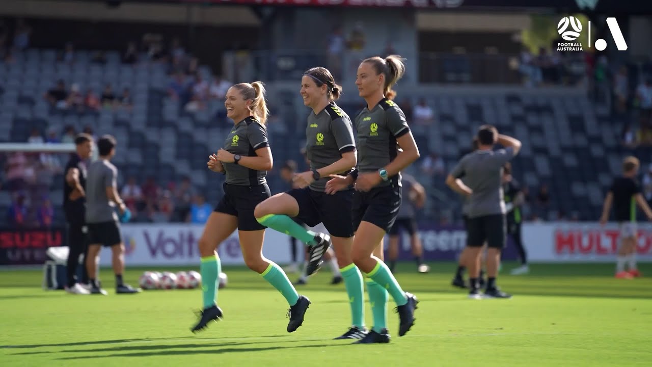 Female Match Officials Panel Make Australian Football History - YouTube