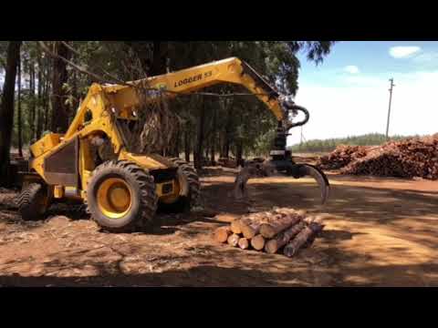 Three wheeler loader: LOGGER 55 in action - YouTube