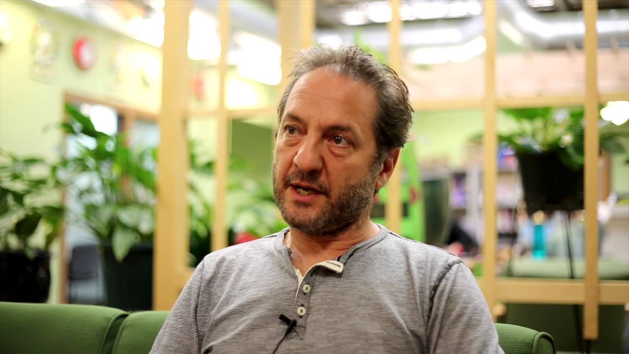 Jo Confino: The world needs more Changemakers - YouTube