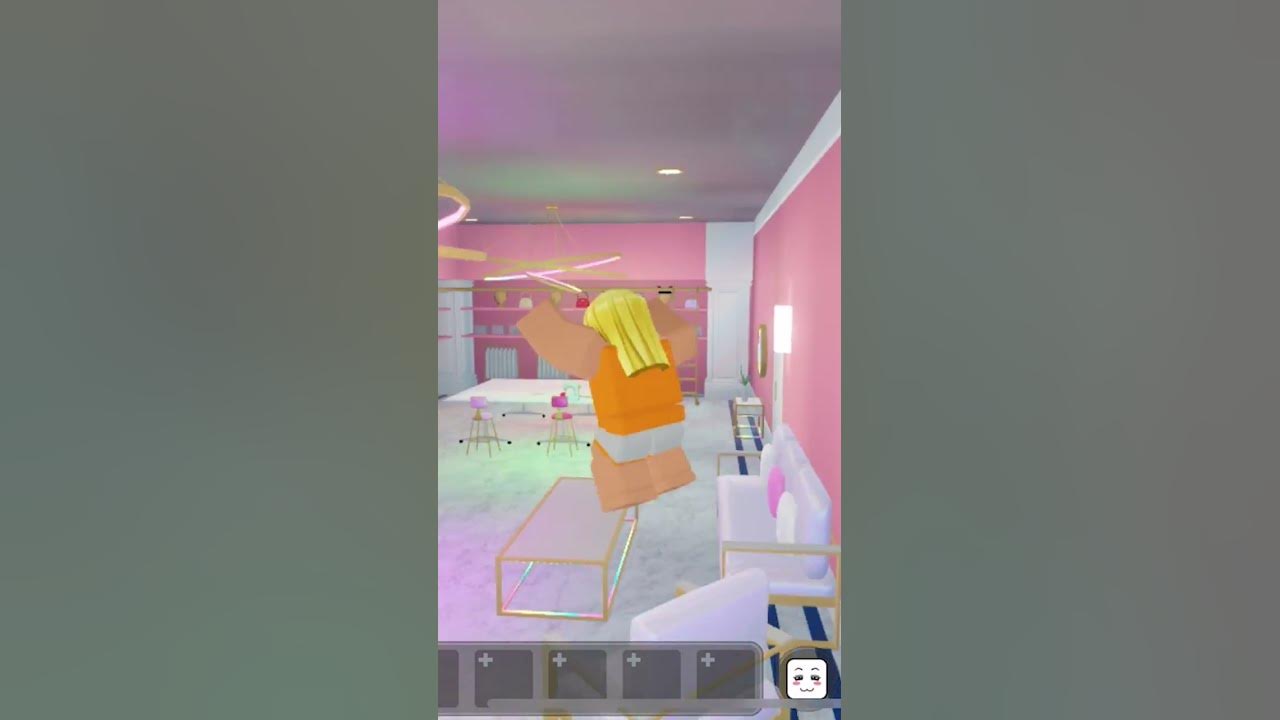 Welcome To Rainbow High In Livetopia On Roblox Rainbow High Shorts Youtube