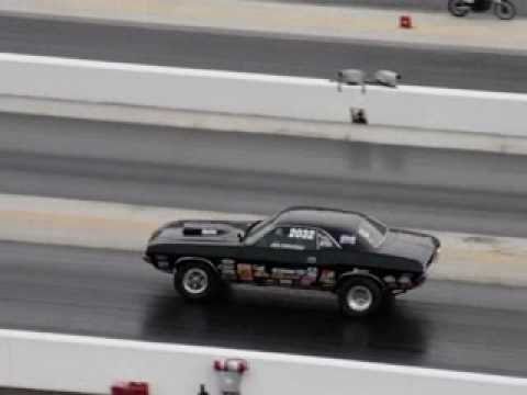 1970 Dodge Challenger T/A Wheelie Wheel Stand 500 horse power - YouTube