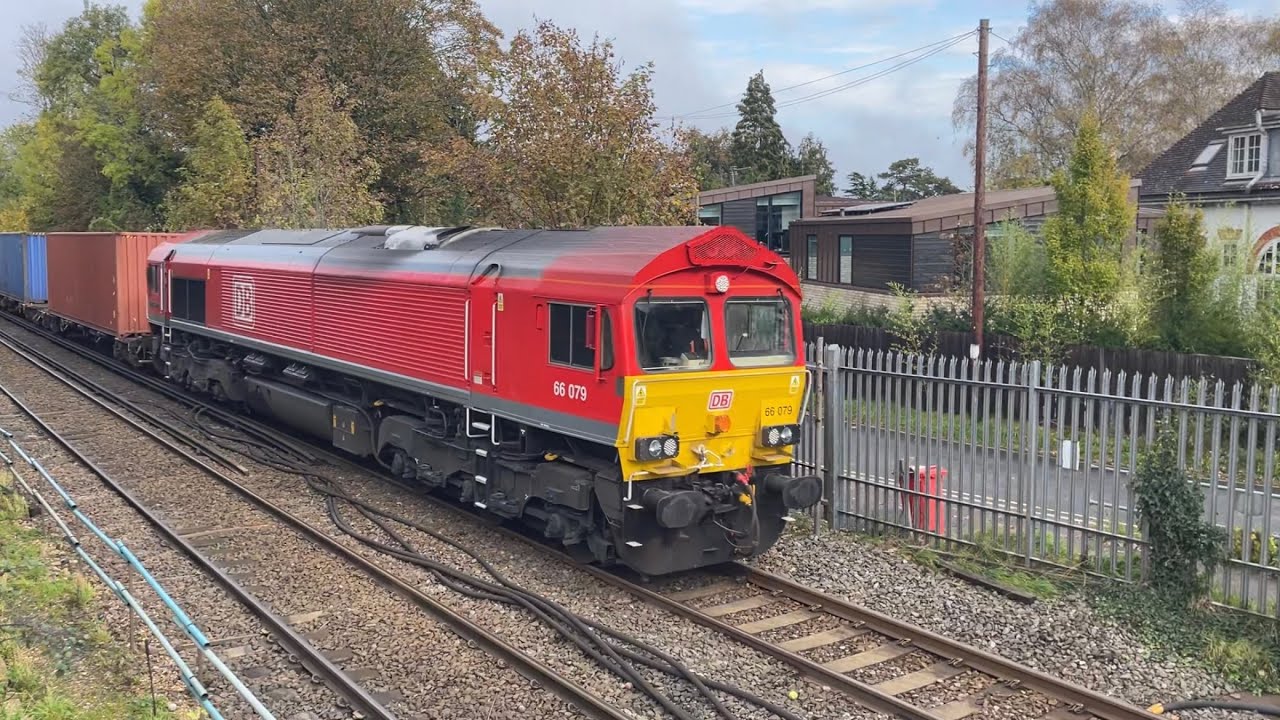 Class 66 | 66079 ‘James Nightall G.C.’ | Awesome Tones | DB Cargo UK ...