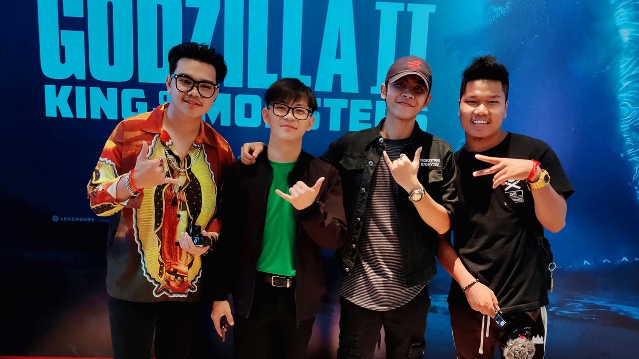 MOVIE DAY WITH THE BGANG!!! - YouTube