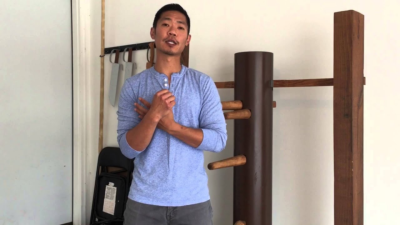 Wing Chun Punch: Details on the Mechanics - YouTube