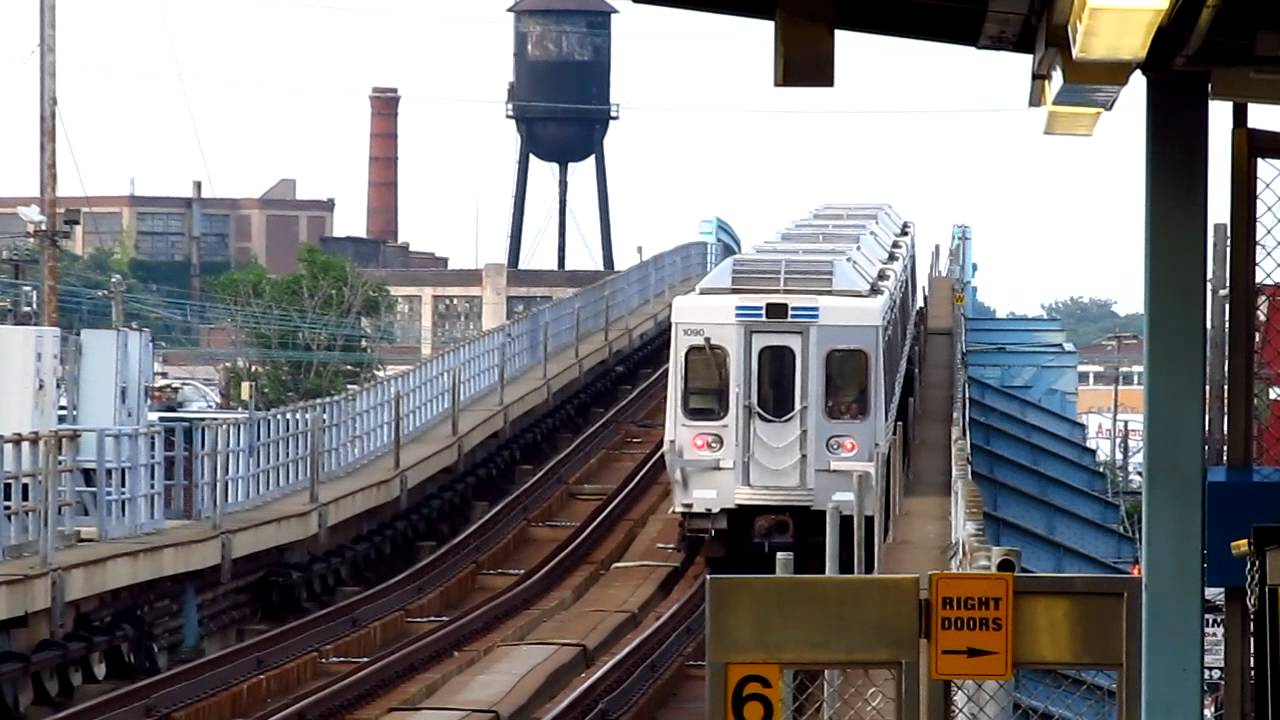 SEPTA 1995-1999 Adtranz M4 set on the Market Frankford Line at Tioga ...