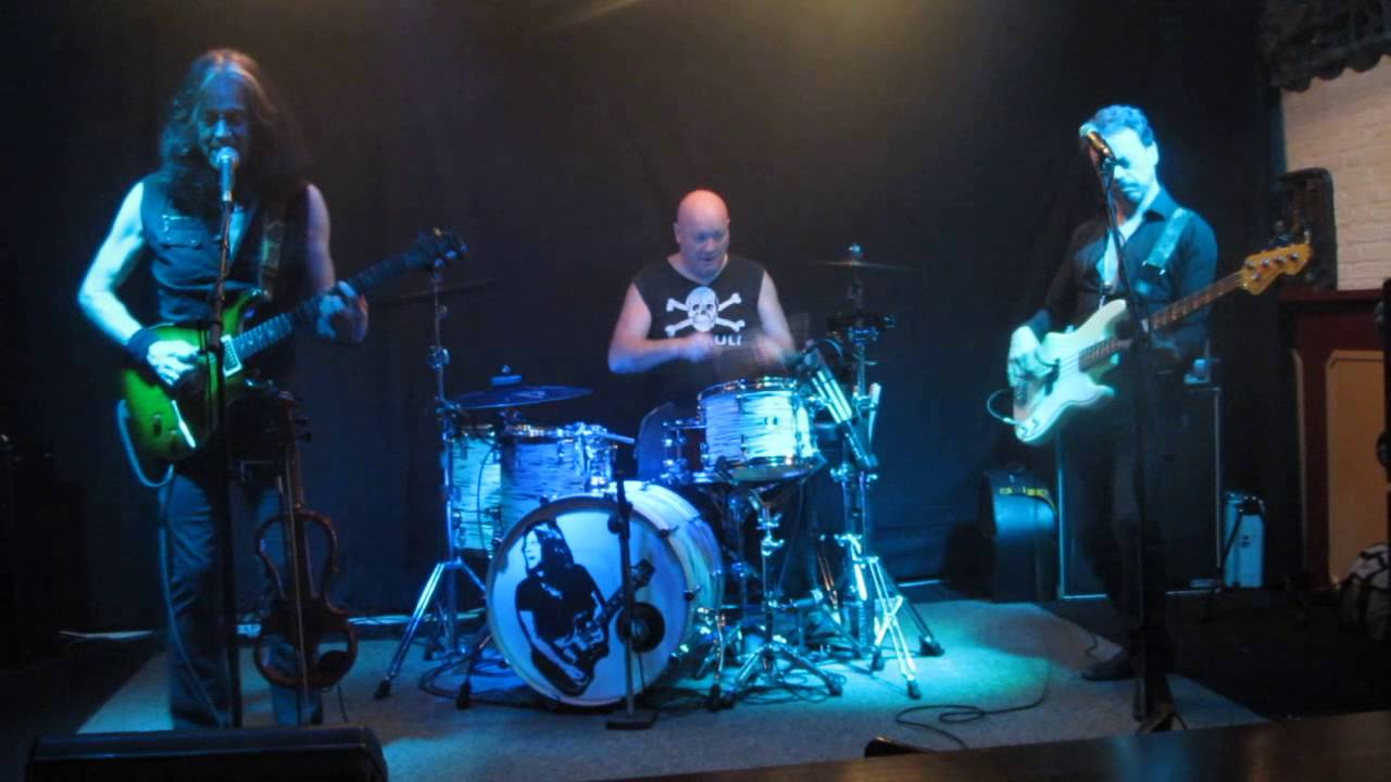 PAT McMANUS BAND : ' READY TO ROCK ' - YouTube