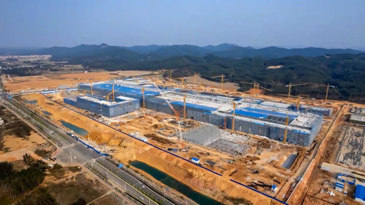 Time-lapse of factory building under construction in China's Liuzhou ...