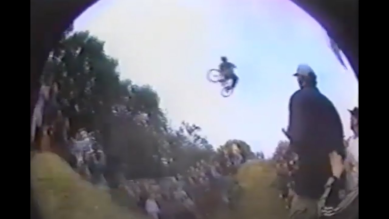 Backyard Jam // On Location // Backyard // 1995 - YouTube