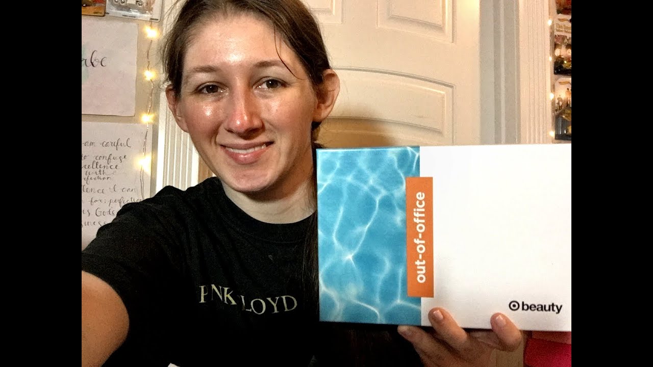 March 2020 Spring Break/Out-Of-Office Beauty Box Unboxing! - YouTube