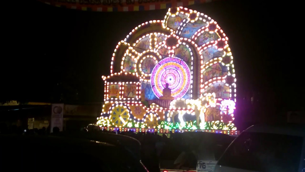 Vesak Thorana Athurugiriya 2018 - YouTube