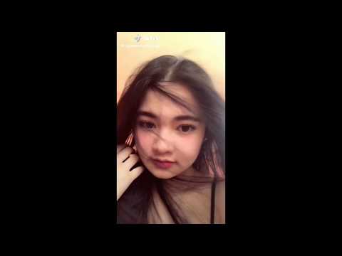Tiktok goyangan cewek cewek cantik
