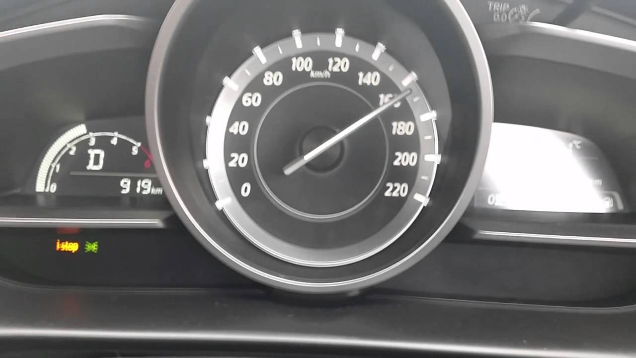 Mazda 2 skyactiv D 1.5 80-Top Speed - YouTube