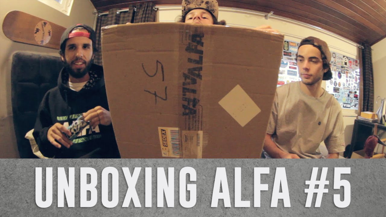 Unboxing Alfa 5 - YouTube