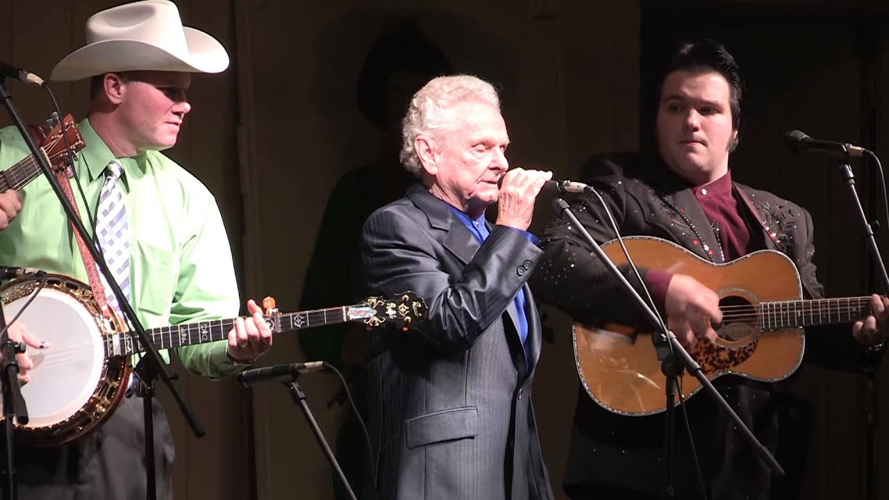 Dr Ralph Stanley & The Clinch Mtn Boys ~ A Robin Built a Nest on Daddy ...