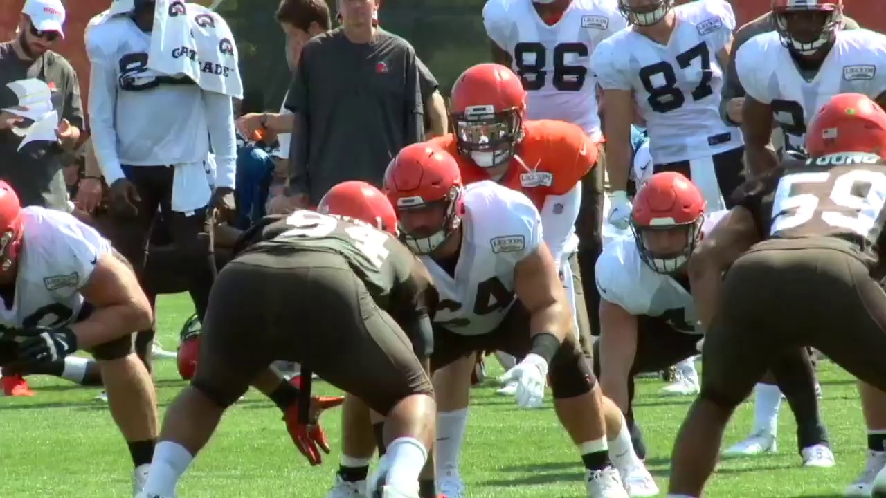 Jaelen Strong goes all-out to make touchdown catch - YouTube