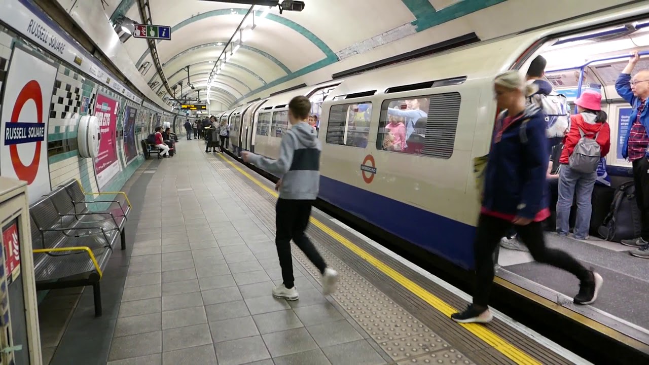 London Underground Piccadilly Line 1973 Stock Trains At Russell Square ...