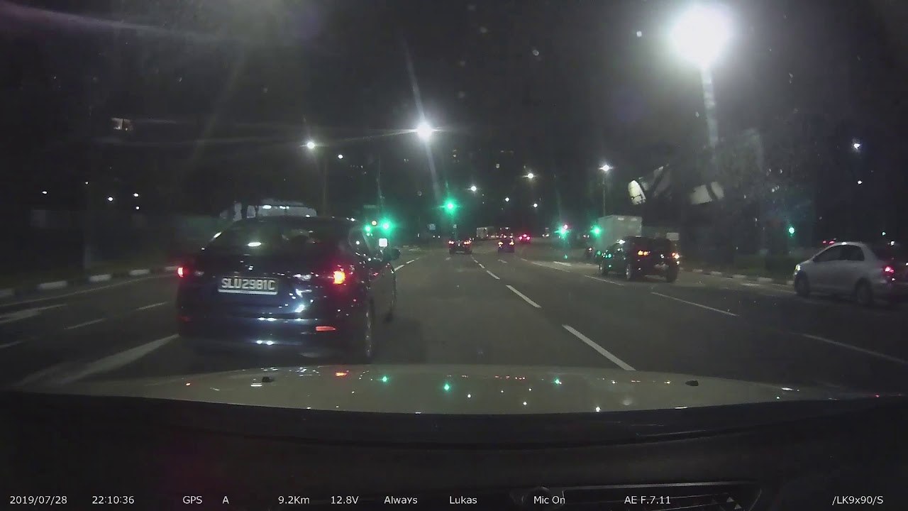 SLU2981C, abrupt lane change without signal, inconsiderate driving ...