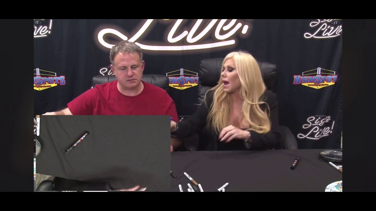 Terri Runnels Signing Diva Shoot Worn Bikini - YouTube