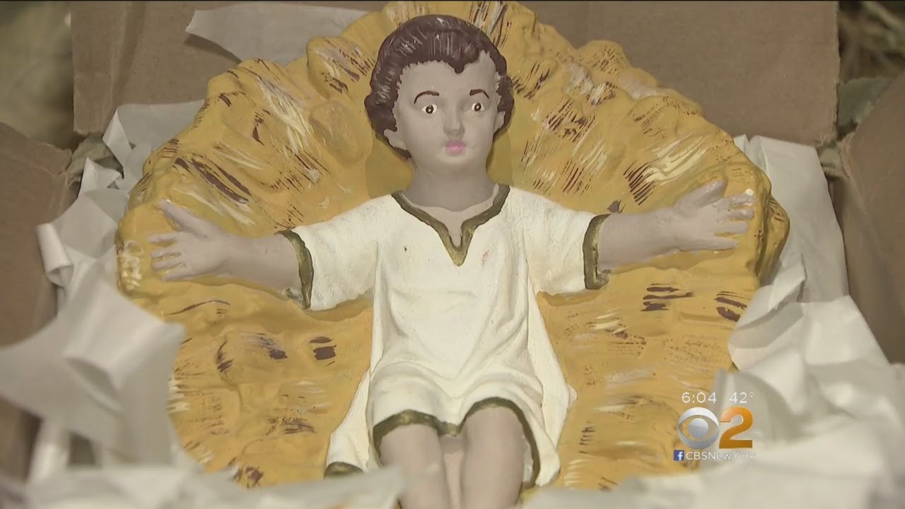 Stolen Baby Jesus Returned After 87 Years Missing - YouTube
