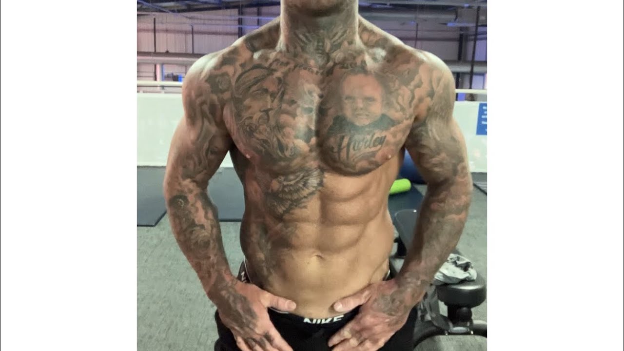 Chest and abs Monday workout - YouTube