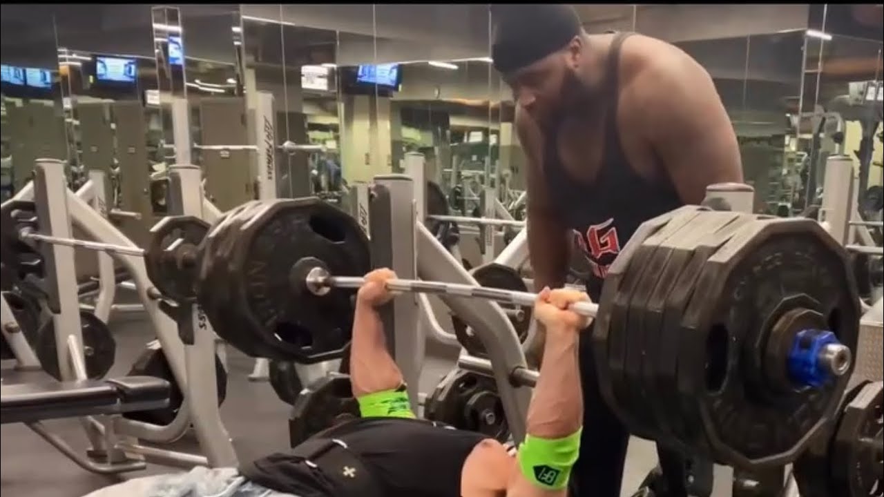 JOSEPH TUMBARELLO 600lb DROP SET! - YouTube