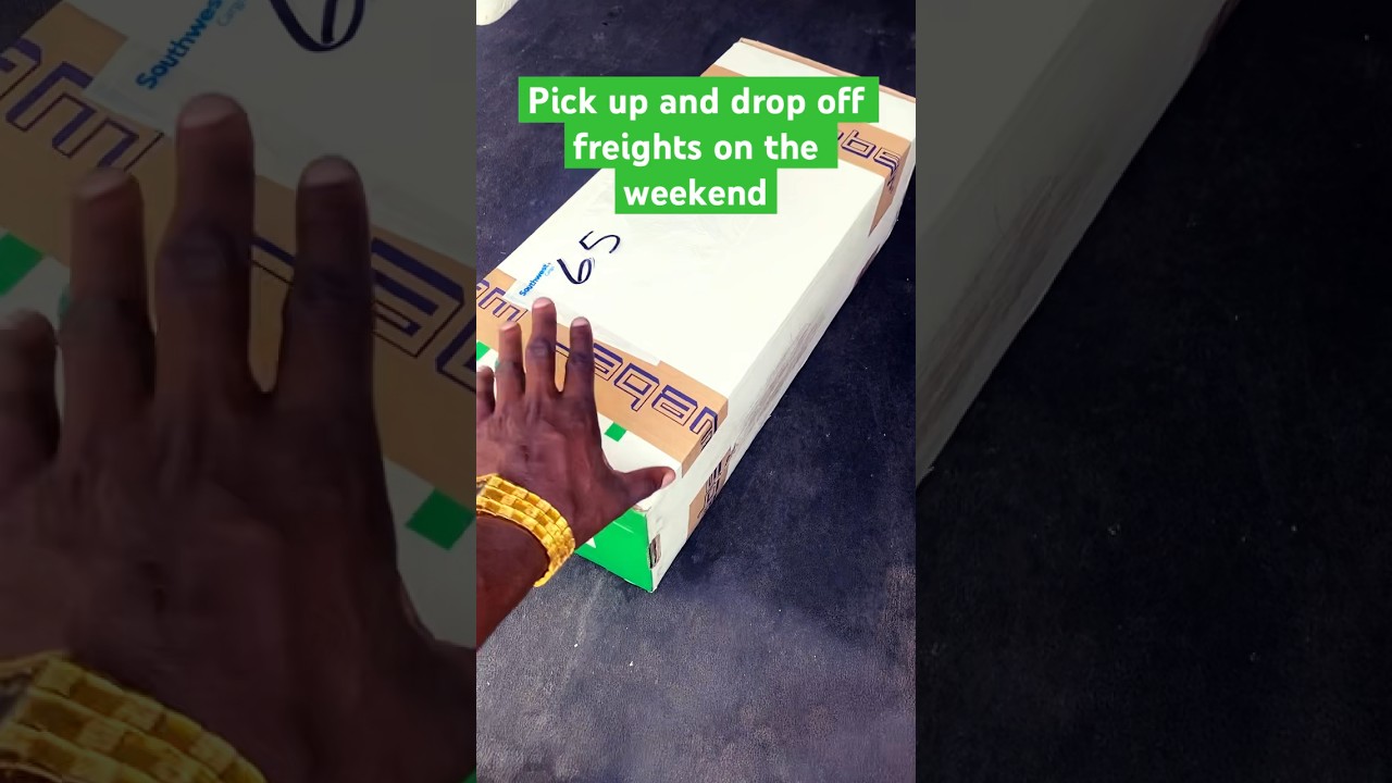 It’s my first time, picking up and dropping off loads on the weekend it’s a good look 🚍👍💯#Shorts ...