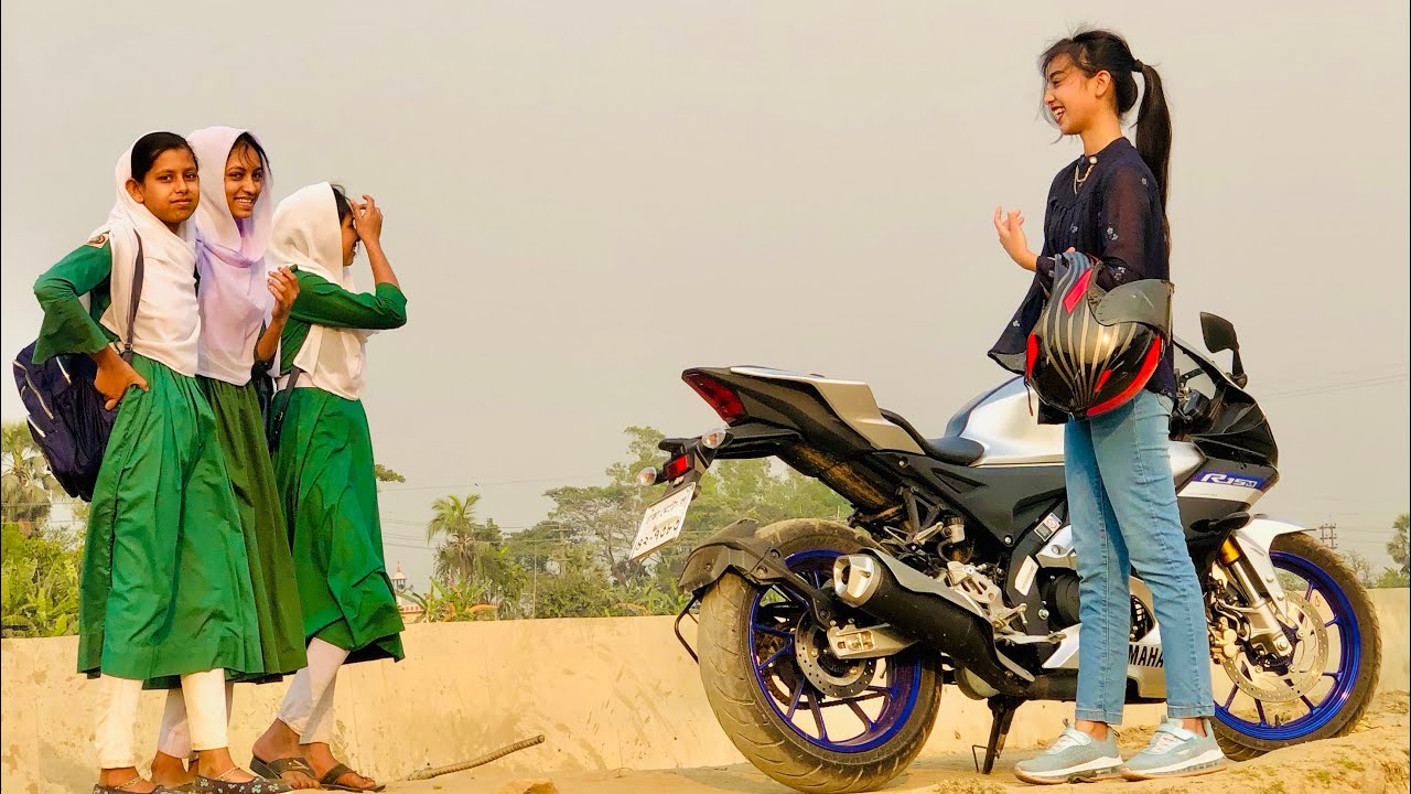 অনেকদিন পর নতুন ভ্লগ 😇এদিকে রাস্তায় Cute Fans দের সাথে দেখা 😮©[Anamika dolon] - YouTube