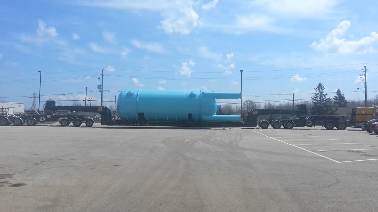 Biggest trailer in the world - YouTube