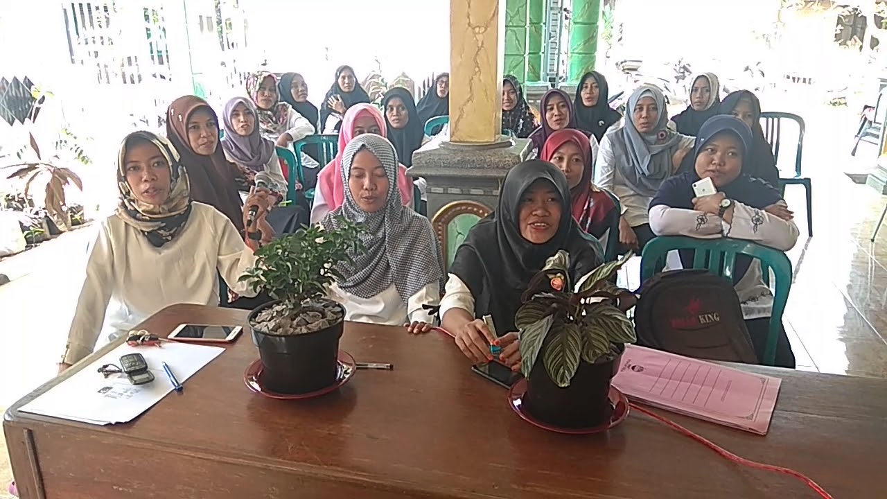 KPPS Desa Medalem menolak berita hoak dan mendukung Pilkada damai - YouTube