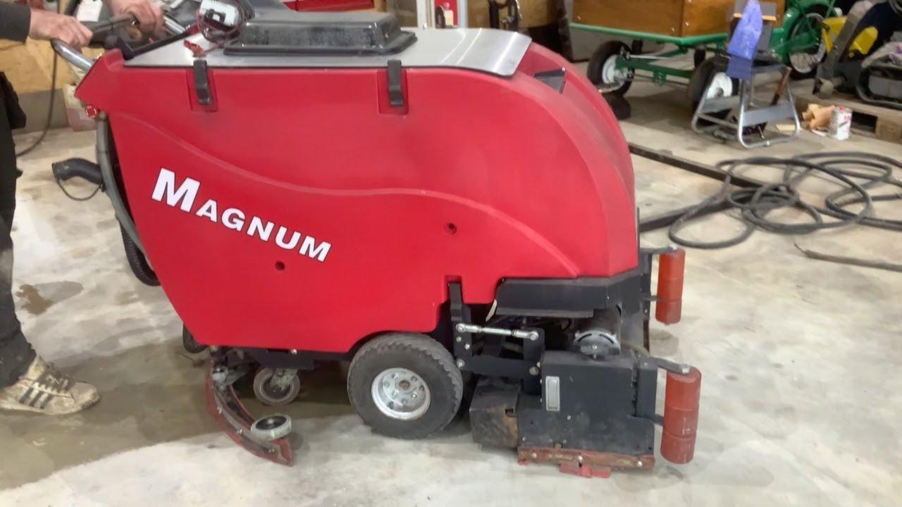 Köp Städmaskin Factory Cat Magnum 27-C på Klaravik - YouTube