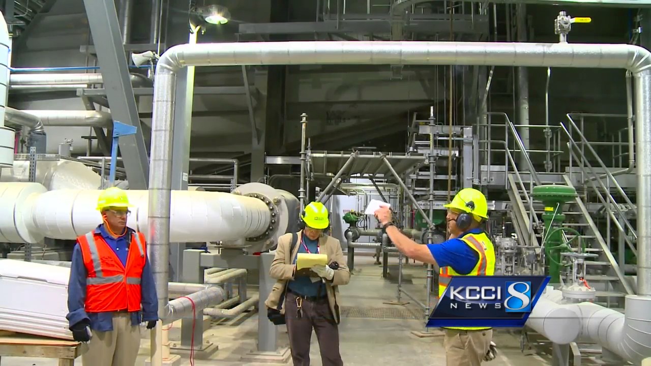 Massive new clean energy power plant is up and running - YouTube