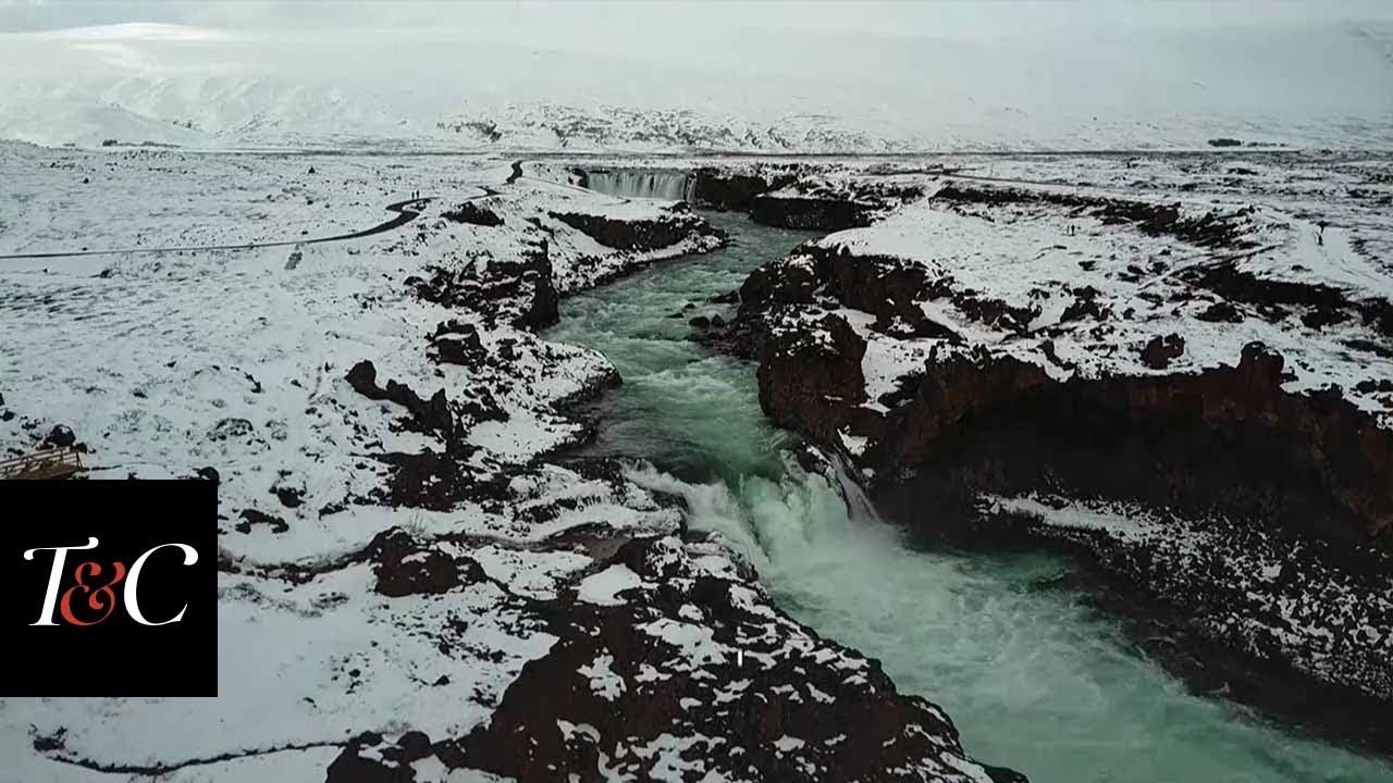 The Most Beautiful Places That Look Magical in Snow | Town & Country ...