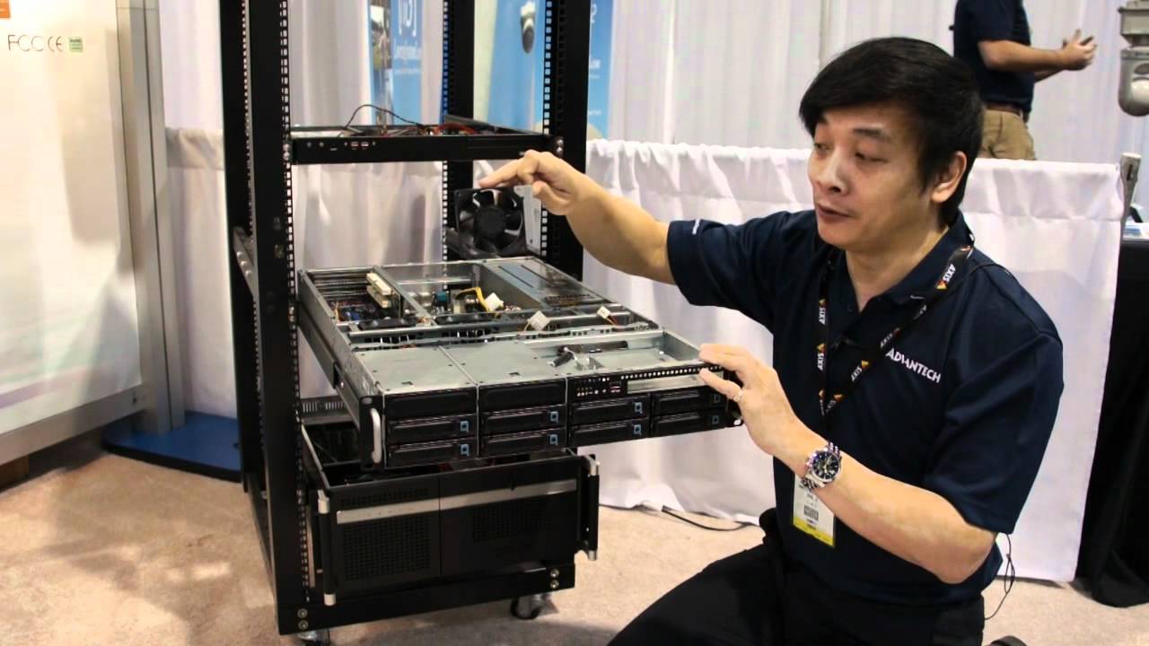 ISC West 2012 - 2U Rugged Rackmount Server Chassis: HPC-7280 - YouTube