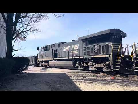 NS 61C clears Muncie - YouTube