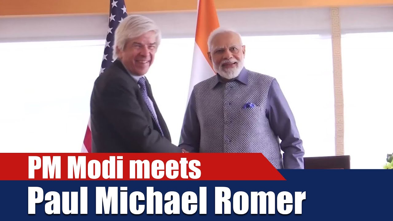 PM Modi Meets Nobel Laureate Paul Romer - YouTube