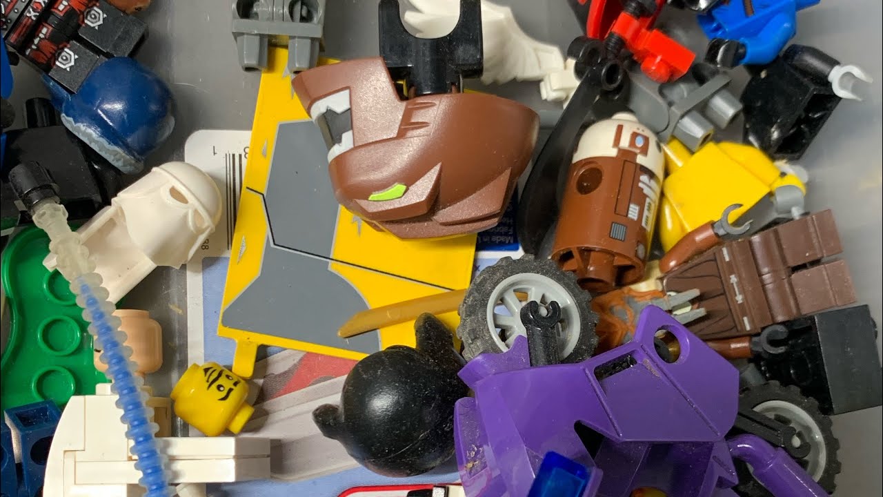 Sorting very dirty Lego - YouTube